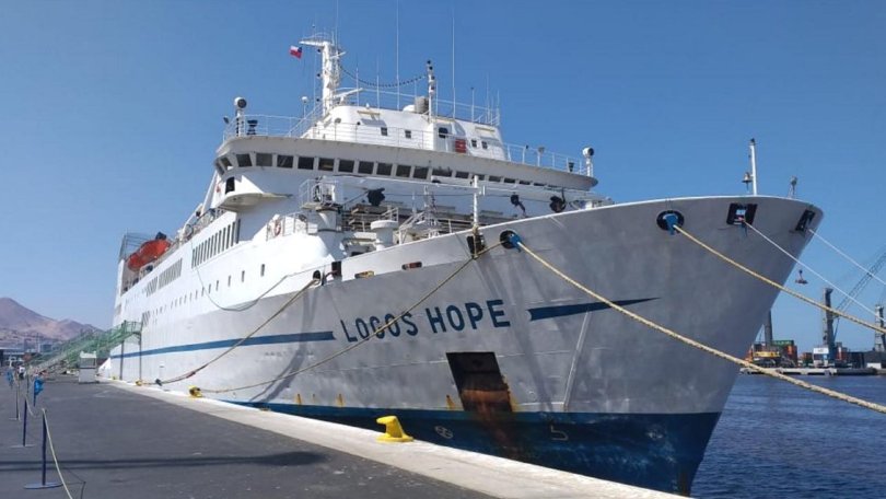Biblioteca flotante Logos Hope se encuentra en el Puerto de Lirquén con ...