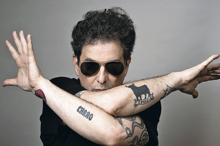 Andrés Calamaro agenda fecha para concierto en Concepción