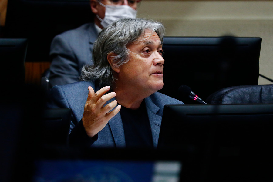 Senador Alejandro Navarro denuncia amenazas de muerte en redes sociales