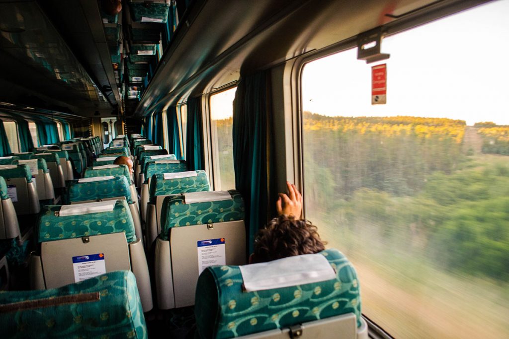 En China prueban los modernos nuevos trenes que unirán Chillán con Santiago