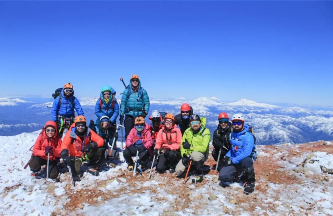 Club de Montaña Rauc de Concepción se prepara para expedición al volcán ...