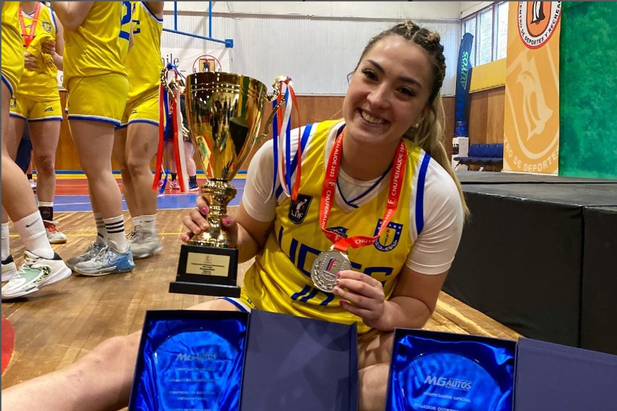 Llama panamericana recorrerá la UdeC en manos de la basquetbolista ...