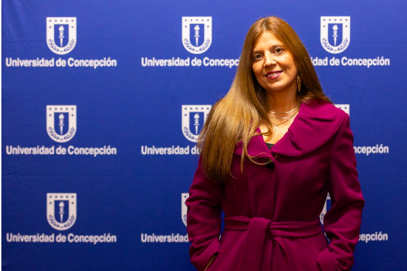 Dra. Verónica Delgado, nombrada Profesora Titular UdeC: "Es motivo de ...