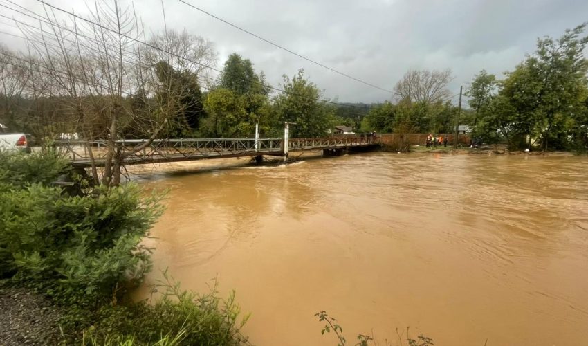 Desborde de río Andalién provoca evacuación de Sector Santa Rita de ...