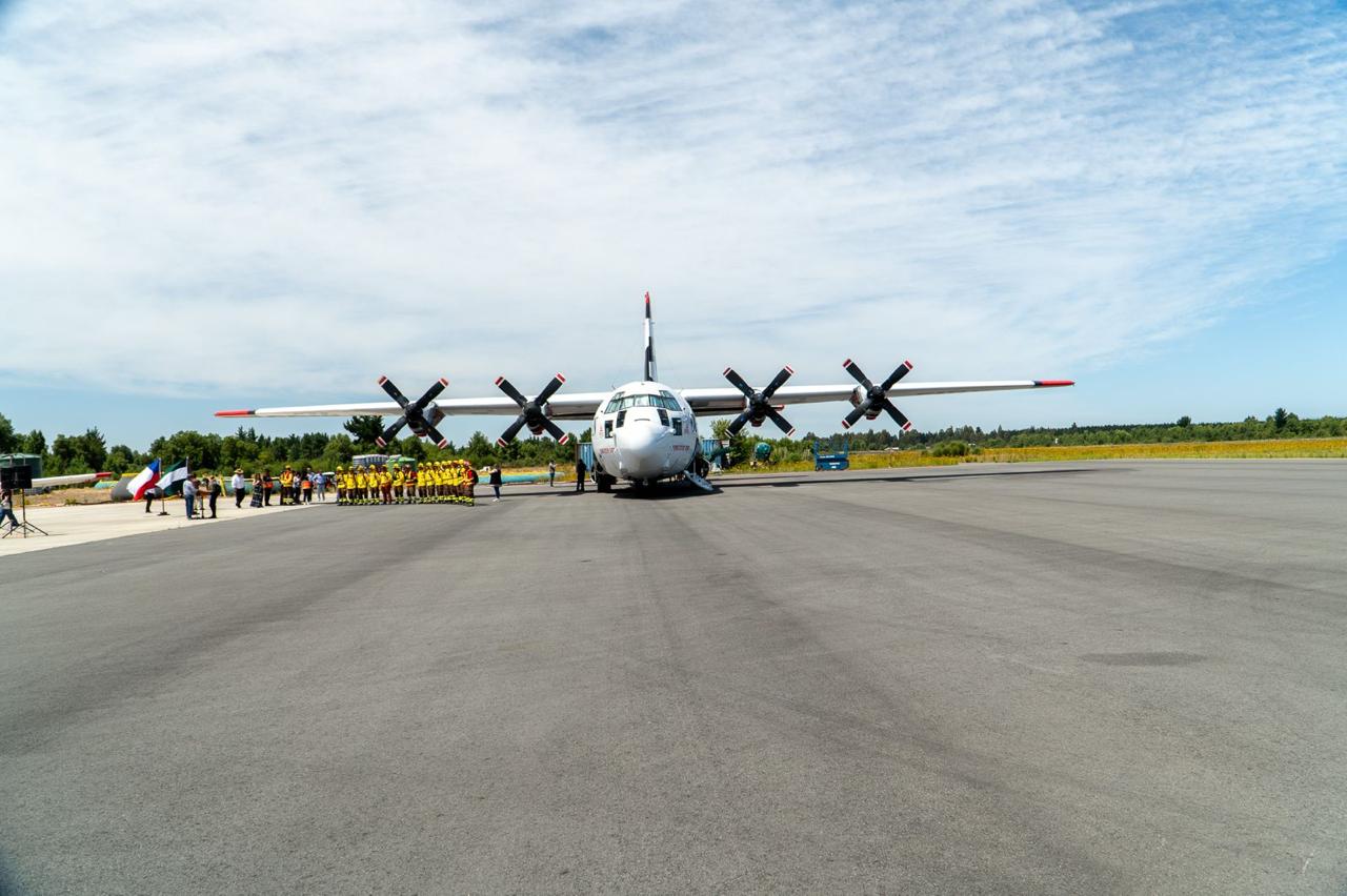 Biobío: Presentan avión Hércules C-130 con gran capacidad para combatir ...